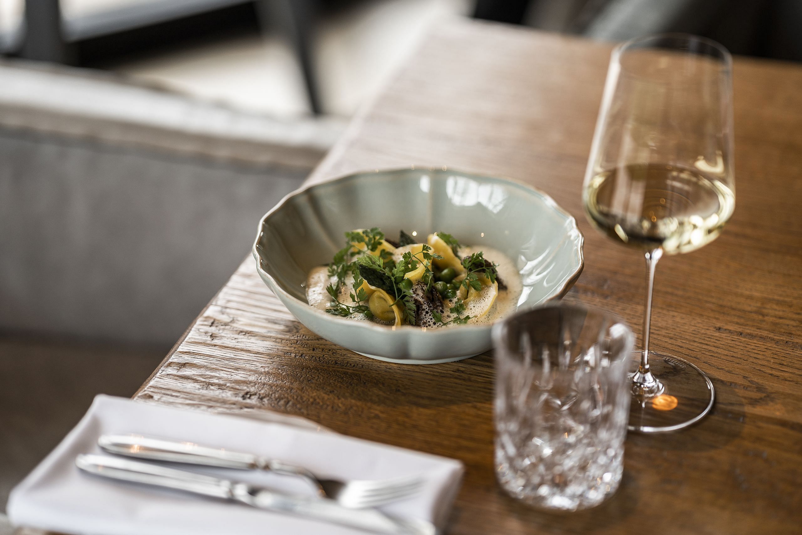 Vinothek - Weinbar & Pizzeria in Grassau | Das Achental